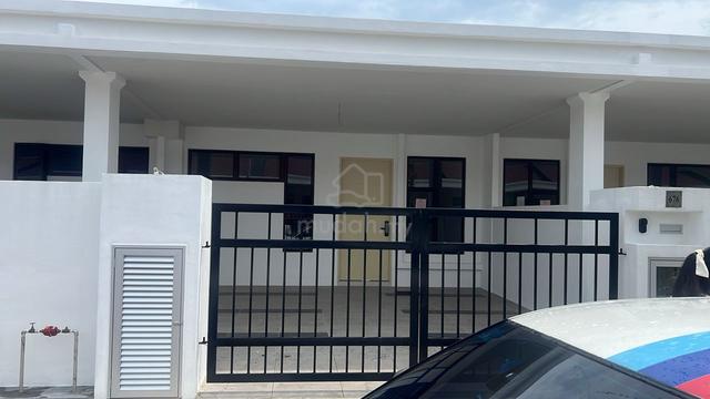 1-storey Terraced House for Rent, 3 Bedroom, 1299 sq.ft, Seremban 2 ...