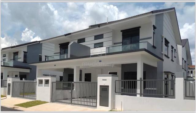 Cluster House for Sale, 5 Bedroom, 1593 sq.ft, Kulai, Johor | Mudah.my