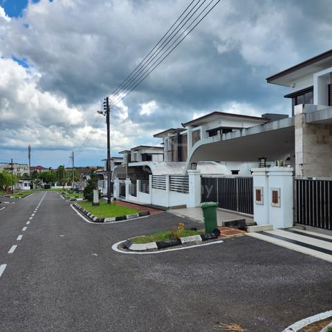 Semi-Detached House for Sale, 5 Bedroom, 3615 sq.ft, Kuching, Sarawak ...