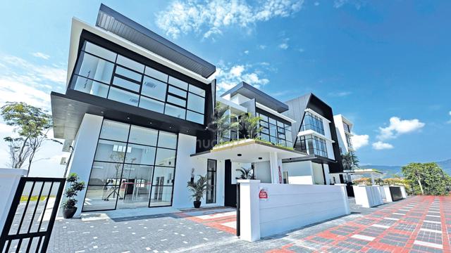 Warehouse / Factory for Sale, 4910 sq.ft, Menglembu, Perak 113419698 ...