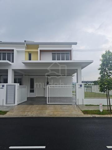 2-storey Terraced House for Sale, 4 Bedroom, 2734 sq.ft, Bandar Sri ...