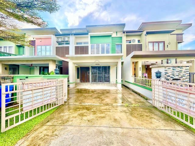 2-storey Terraced House for Sale, 5 Bedroom, 2800 sq.ft, Alam Impian ...