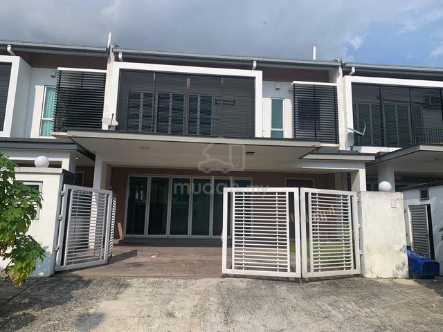2-storey Terraced House for Sale, 5 Bedroom, 2700 sq.ft, Shah Alam ...