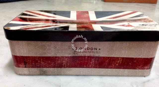 Vintage London Tin (Small) - Hobby & Collectibles for sale in Others ...