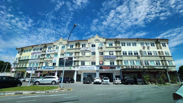 Shop lot for Sale, 6400 sq.ft, Kuching, Sarawak | Mudah.my