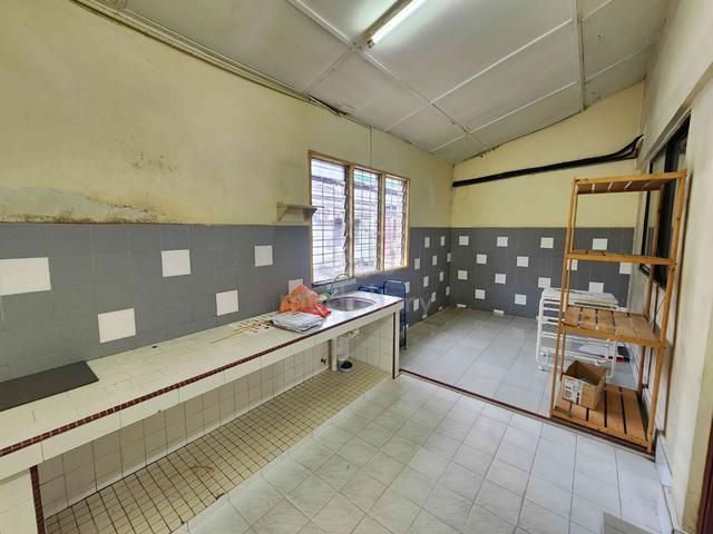 1-storey Terraced House for Sale, 3 Bedroom, 1430 sq.ft, Kepong, Kuala ...