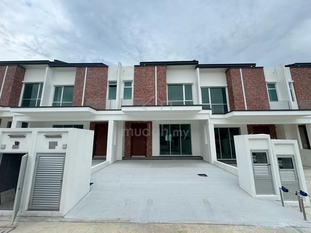 2-storey Terraced House for Sale, 4 Bedroom, 1636 sq.ft, Rawang ...