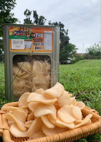 Halal Keropok Cracker Tin Fish Prawn Pumpkin Vege - Food for sale in ...
