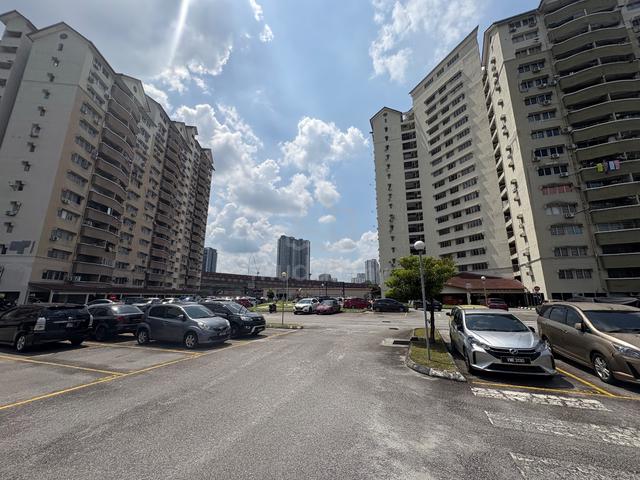 Condominium for Rent, 3 Bedroom, 850 sq.ft, Sentul Utama Condominium ...