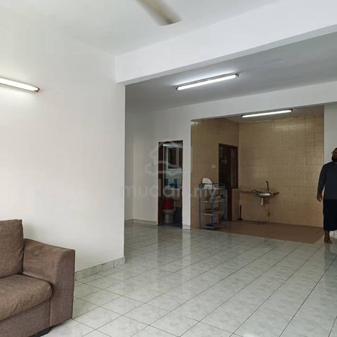 Apartment for Rent, 3 Bedroom, 850 sq.ft, Pangsapuri Mutiara Subang ...