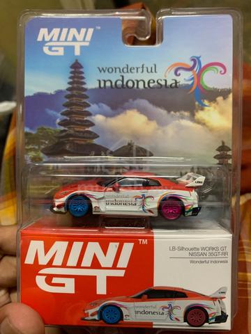 Mini gt - Hobby & Collectibles for sale in Chukai, Terengganu
