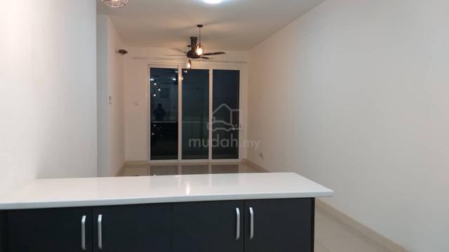 Service Residence for Sale, 2 Bedroom, 700 sq.ft, Sentul Point Suite ...