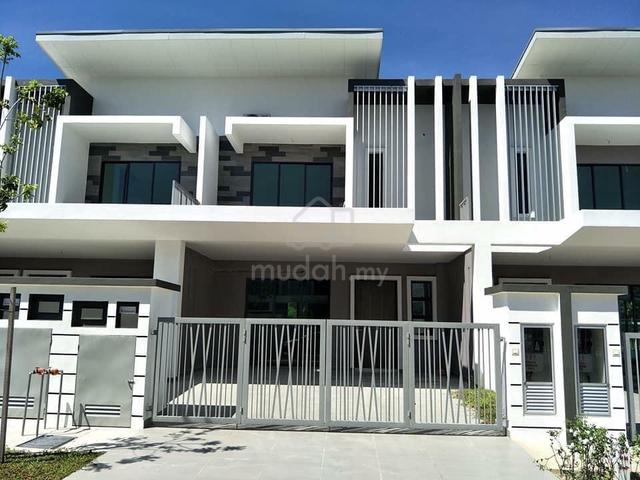 2-storey Terraced House for Sale, 4 Bedroom, 1400 sq.ft, Ulu Tiram, Johor | Mudah.my