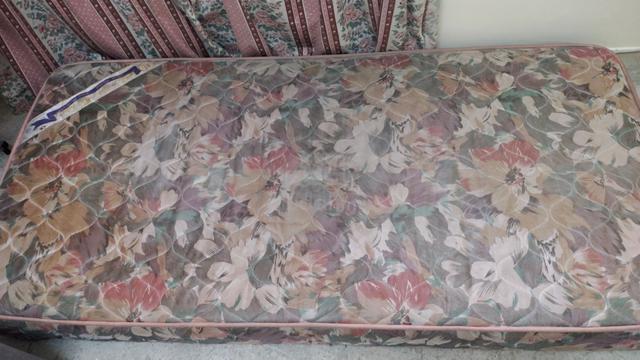 Single bed Mattress minor defect - Bed & Bath for sale in Kepong, Kuala ...