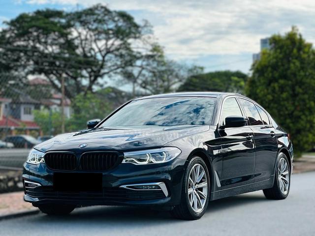 2020 Bmw 520i 2.0 LUXURY (A) G30 F/SERVICE LCI - Cars for sale in Serdang, Selangor
