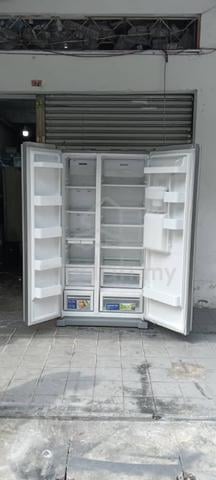 Samsung side by side doors fridge refrigerator wat - Home Appliances ...