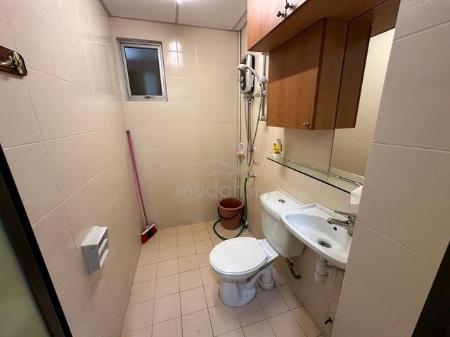 Service Residence for Rent, 3 Bedroom, 800 sq.ft, Prima Regency Service ...