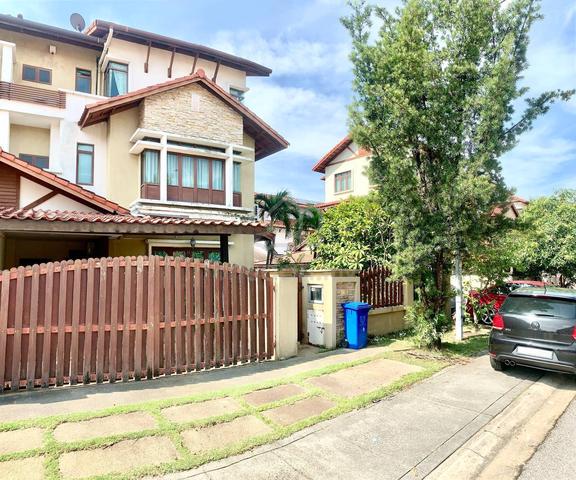 Semi-Detached House for Sale, 5 Bedroom, 2678 sq.ft, Taman TTDI Jaya ...