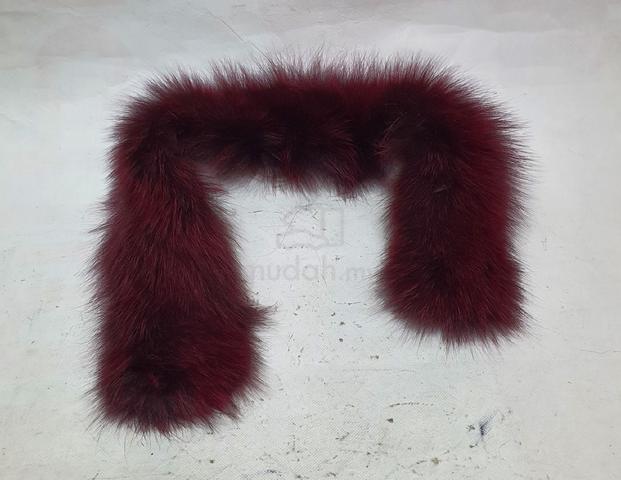 Genuine Moonbat Fur Scarf women's - Clothes for sale in Johor Bahru, Johor