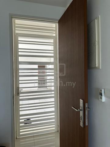 Condominium for Sale, 3 Bedroom, 800 sq.ft, Tri Pinnacle, Tanjong ...