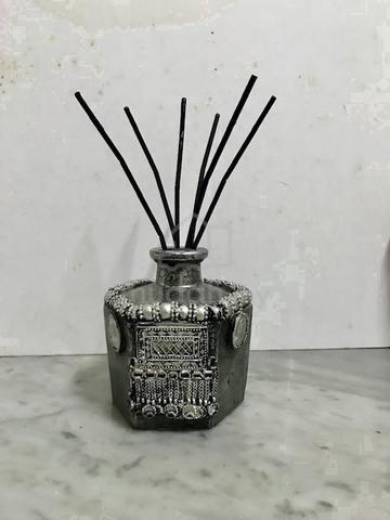 Solid Metal Base Reed Diffuser (Arabic Design) - Home Appliances ...
