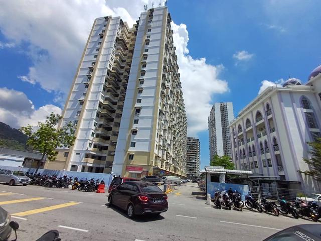 Apartment for Sale, 3 Bedroom, 650 sq.ft, I-Park Apartment, Sungai Ara ...