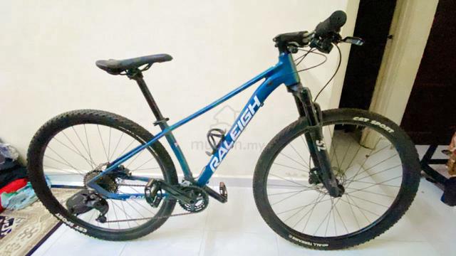 Basikal Model : Raleigh Lusso - Sports & Outdoors for sale in Kuala ...