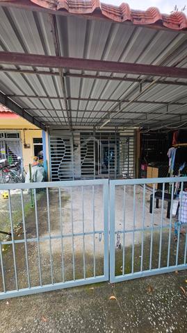 2-storey Terraced House for Rent, 4 Bedroom, 921 sq.ft, Salak Tinggi ...
