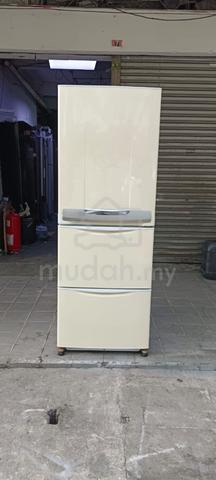 Mitsubishi 3 door fridge refrigerator auto ice mak - Home Appliances ...