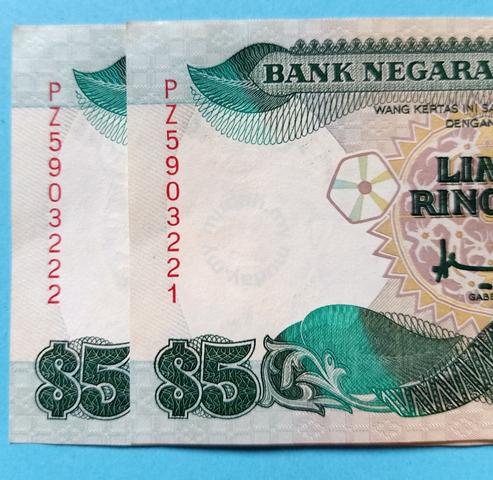 Set 2 note RM5 siri ke-7 R/N - Hobby & Collectibles for sale in Kuching ...