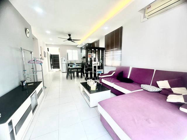 Condominium for Sale, 3 Bedroom, 973 sq.ft, Scott Towers @ Larkin JB ...
