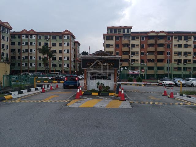 Apartment for Rent, 3 Bedroom, 1100 sq.ft, Pangsapuri Sri Pelangi, Shah ...