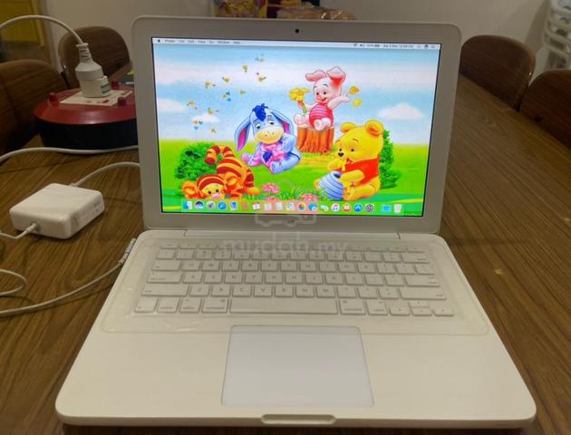 Macbook Pro White 2010 - Computers & Accessories for sale in Cheras ...