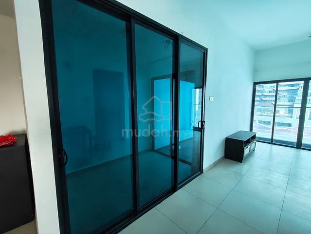 Service Residence for Sale, 2 Bedroom, 896 sq.ft, Reizz Residence ...