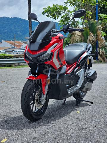 2022 Honda ADV150 ( 17K KM & 99% NEW ) LOAN / CASH - Motorcycles for ...