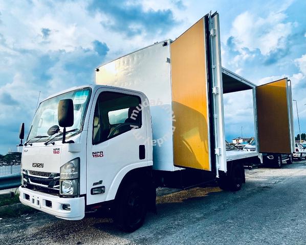 Isuzu NPR150 New RB 2024 5.2cc 17ft 6 x Door - Commercial Vehicle ...