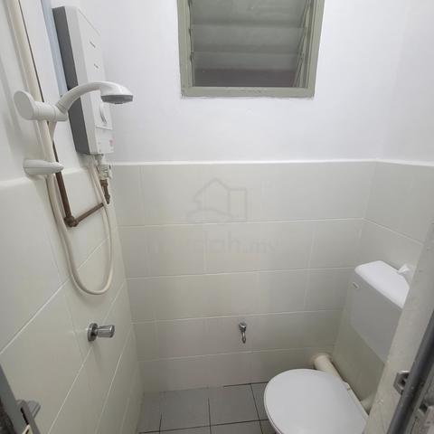 Apartment for Rent, 3 Bedroom, 700 sq.ft, The Rise Collection 1 ...