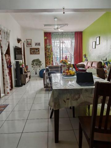 Apartment for Sale, 3 Bedroom, 1022 sq.ft, Green Suria Apartment ...