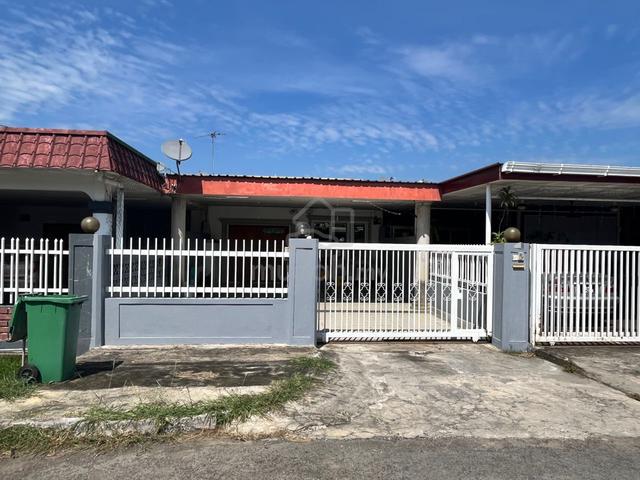 1-storey Terraced House for Sale, 3 Bedroom, 2000 sq.ft, Putatan, Sabah ...