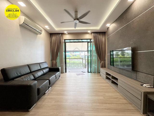 Condominium for Sale, 3 Bedroom, 2280 sq.ft, The Light Collection II ...