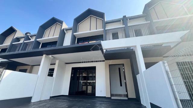 Brand New🌟 Gated & Guard Area | 2 Storey LYRA Bandar Bukit Raja - House ...