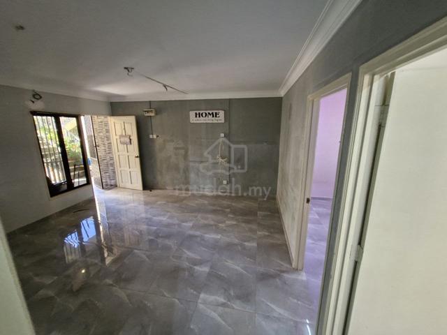 Apartment for Sale, 3 Bedroom, 720 sq.ft, Apartment Anggerik (Desa ...