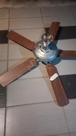 Ceiling fan with remote control - Home Appliances & Kitchen for sale in ...