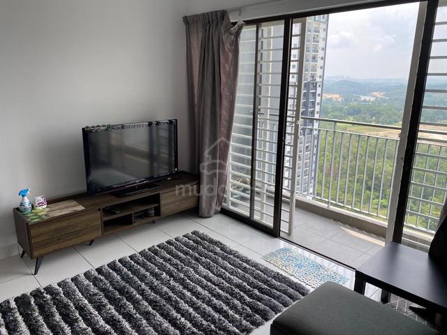 Condominium for Rent, 2 Bedroom, 735 sq.ft, Green Beverly Hills ...