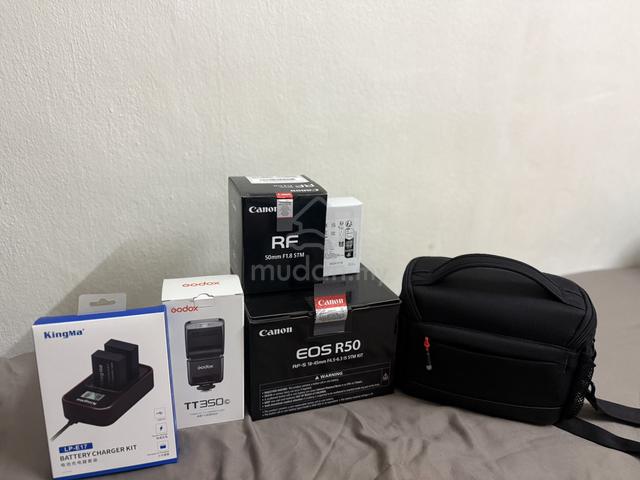 canon r50 white condition 9.8/10 - Cameras & Photography for sale in ...