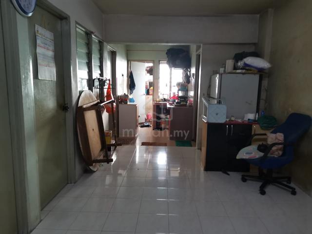 Apartment for Sale, 3 Bedroom, 650 sq.ft, Pandan Ria Apartment (Block C ...