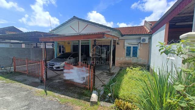1-storey Terraced House for Sale, 3 Bedroom, 1200 sq.ft, Merlimau ...