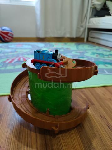 Thomas train tower - Moms & Kids for sale in Georgetown, Penang