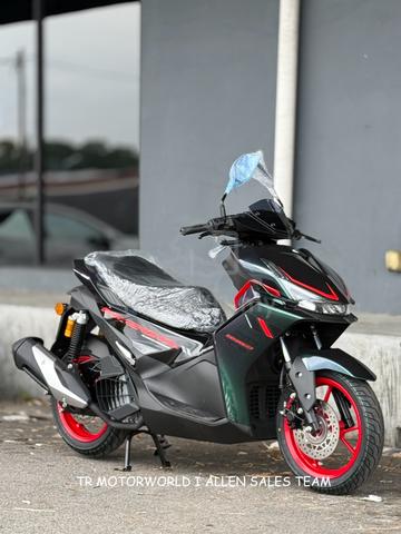 QJMOTOR AX200S - READY STOCK - NEW COLOUR scooter - Motorcycles for ...