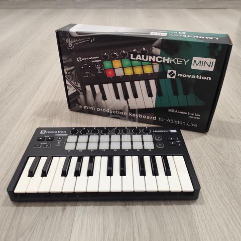(New) Novation Launchkey Mini MK2 Keyboard - Music Instruments for sale ...